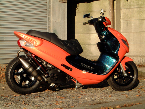 MOTO SERVICE MAC | PRODUCTS | アドレス110用 B-DASH フロントフェンダー